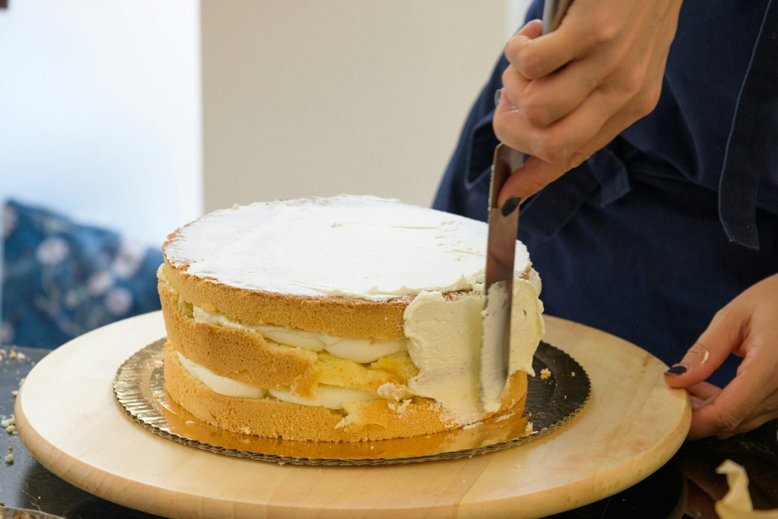 8 Genius Cake Baking Hacks You Wish You Knew Sooner